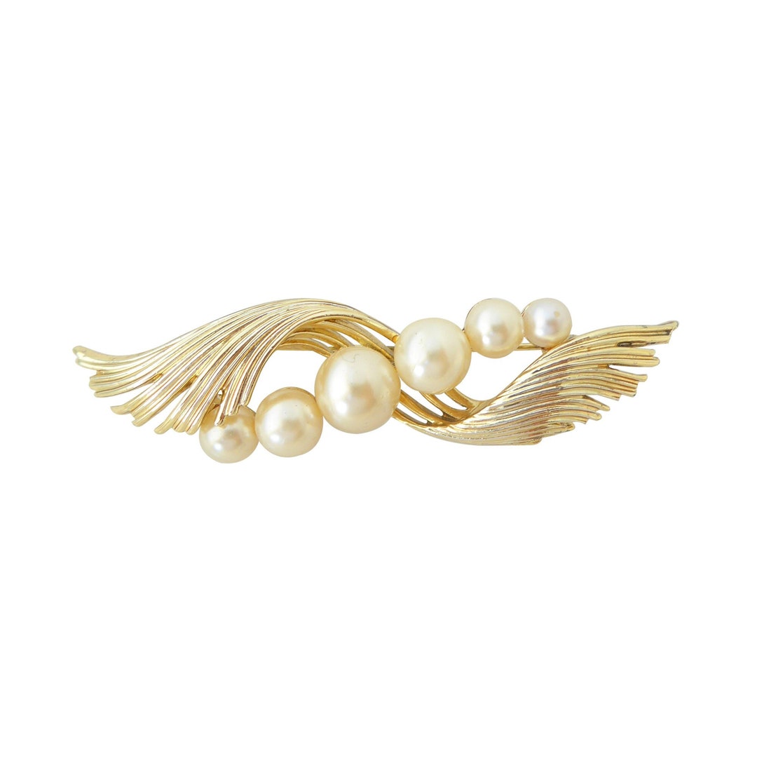 1950s Vintage 3" Lisner Gold Abstract Wave and Faux Pearl Feather Wing ...