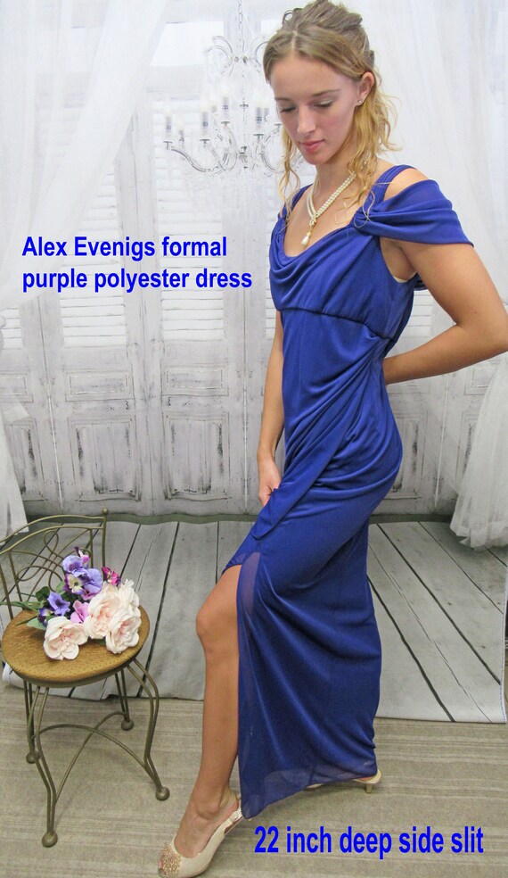 39 bust long formal dress, Alex Evenings cold shoulde… - Gem