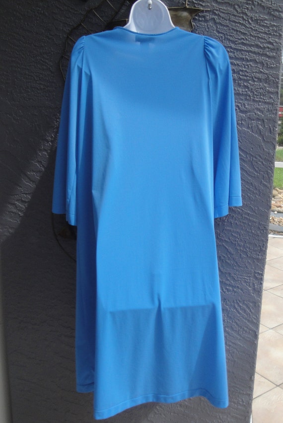 40 bust Shadowline nylon robe, Cobalt blue, Floral tr… - Gem