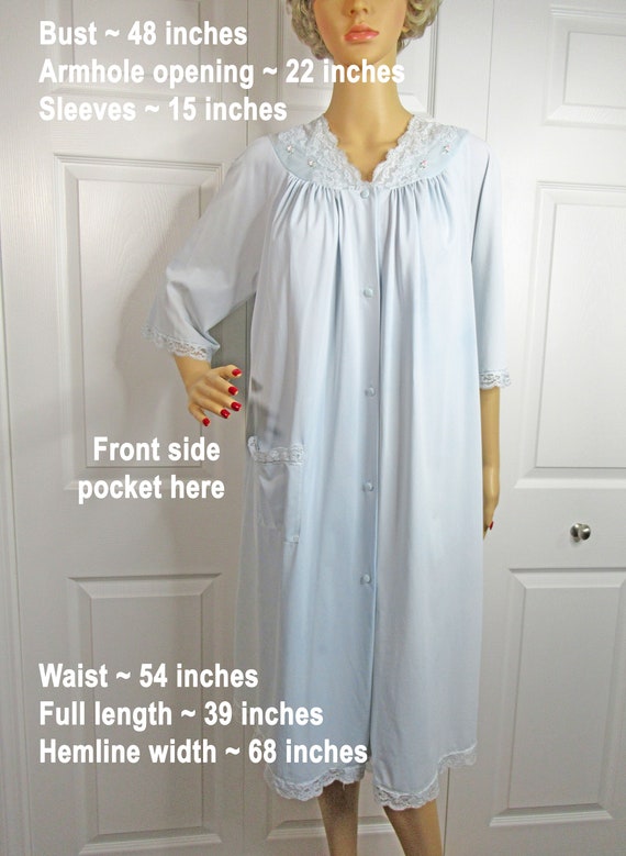 Sz MED 40 inch bust Shadowline midcentury pastel blue… - Gem