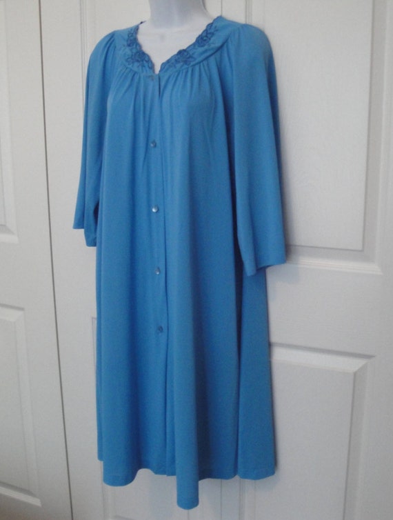 40 bust Shadowline nylon robe, Cobalt blue, Floral tr… - Gem