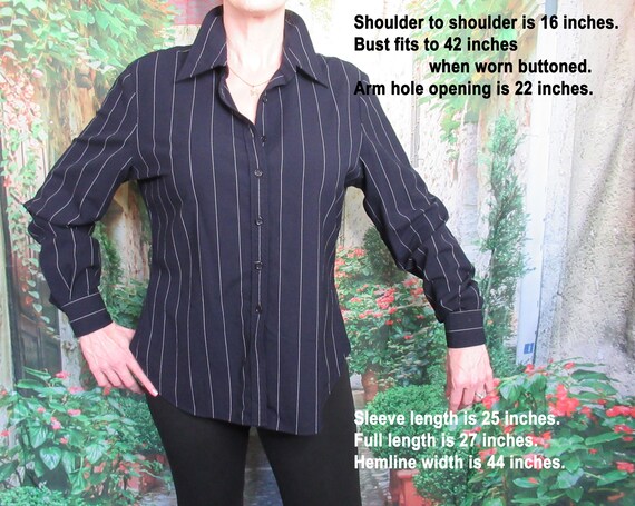 Sz MED Faconnable Blouse, 42 inch bust, Classic colla… - Gem