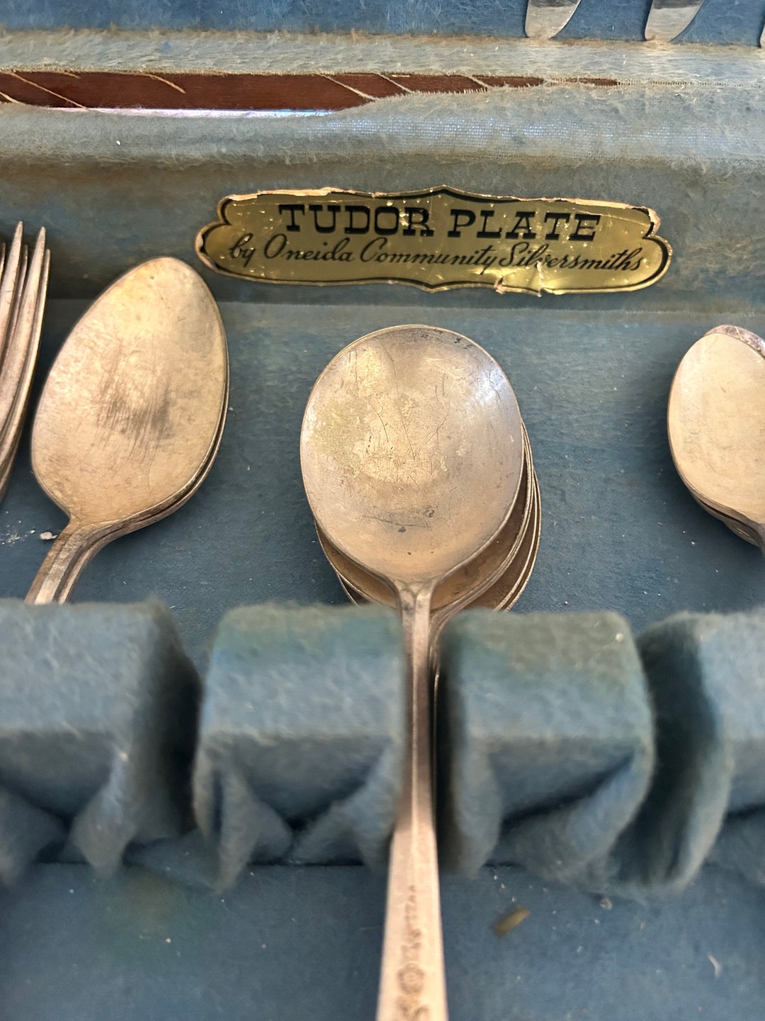 Antique Tudor by Oneida Silverplate Flatware With Original Wood and ...