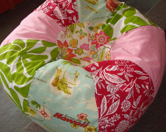 SURFER Girl Beach Bean Bag With Hawaiian Postcard Print, Funky Floral ...