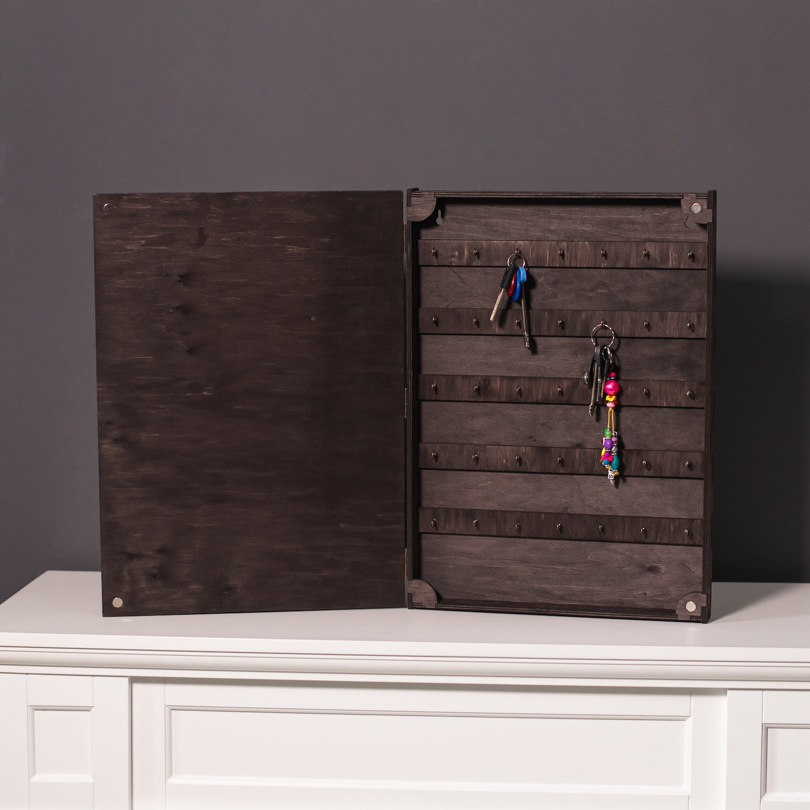 Key Holder for Wall Unique, Key Display Large, Key Cabinet for Wall ...