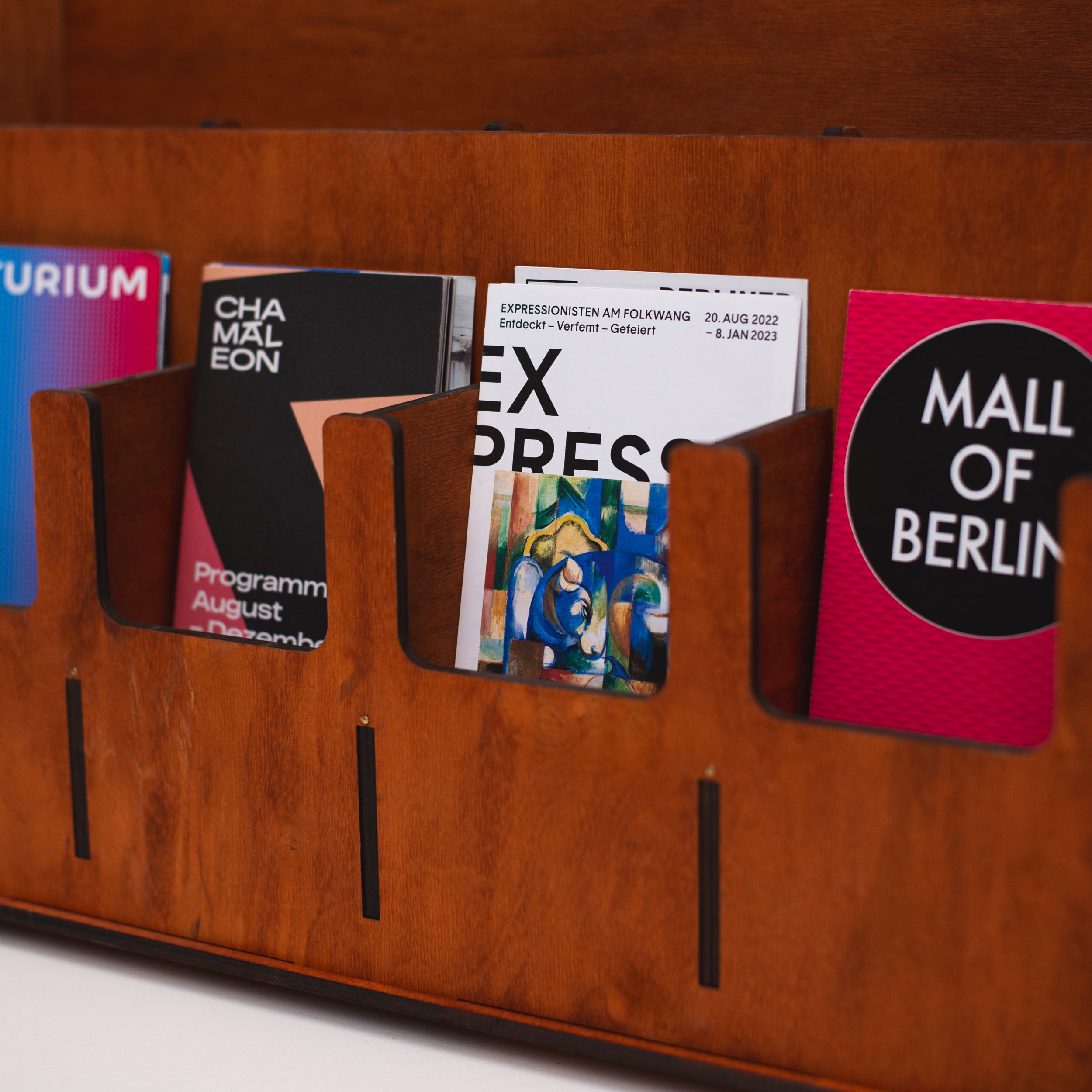 Brochure Holder, Brochure Display Stand, Brochure Rack, Brochure Shelf ...