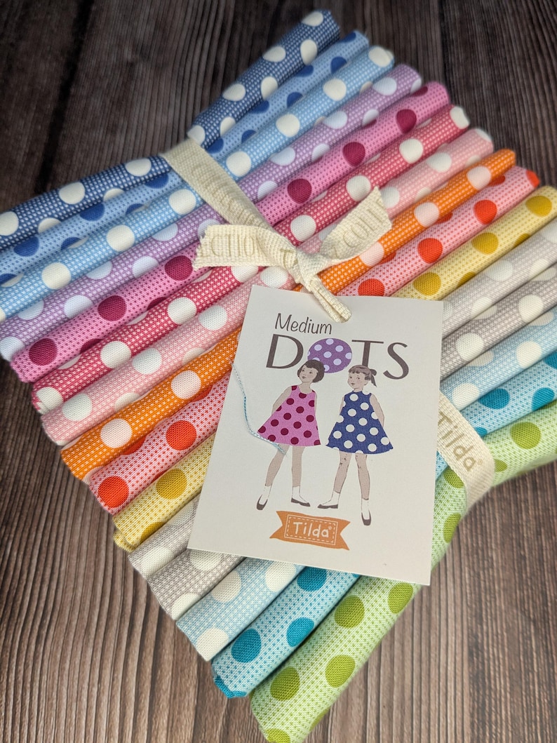 Tilda Fabrics Fat Quarter Bundle: Dots for Quilting, Sewing, Doll ...