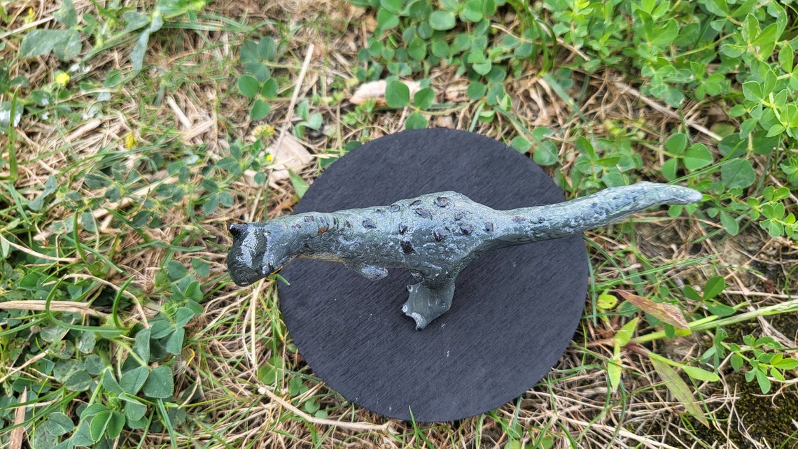 Gray Carnotaurus Sculpture | Clay Dinosaur Sculpture - Etsy