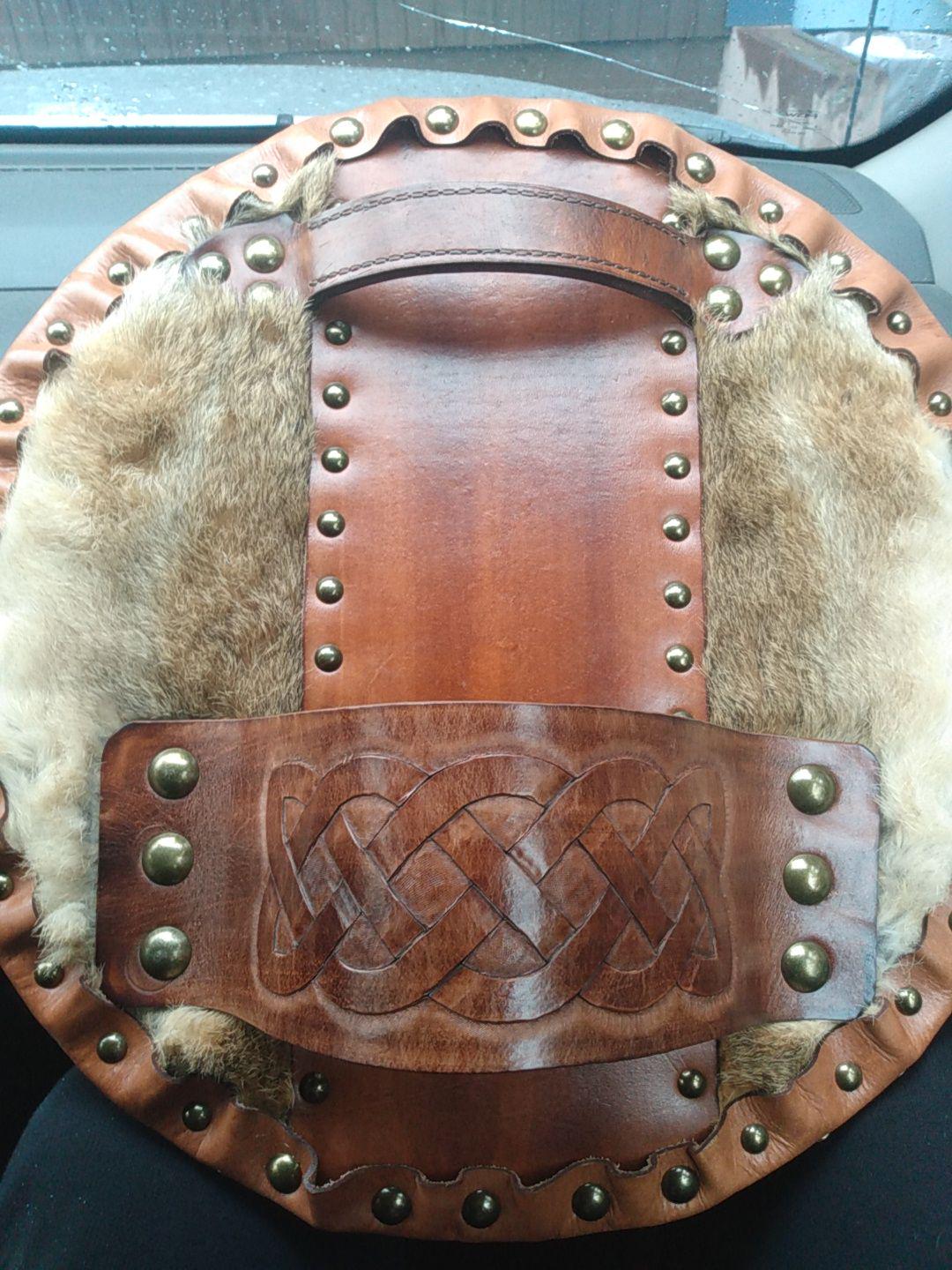 Scottish Targe - Celtic Bears - Etsy