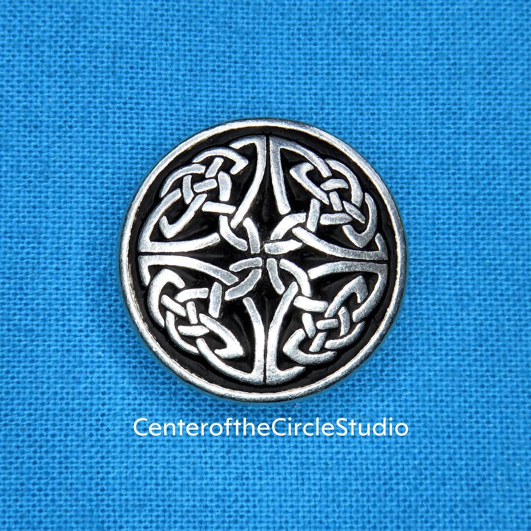 Celtic Knot Concho 3/4" Irish Celtic Never Ending Knot Chicago Screw ...