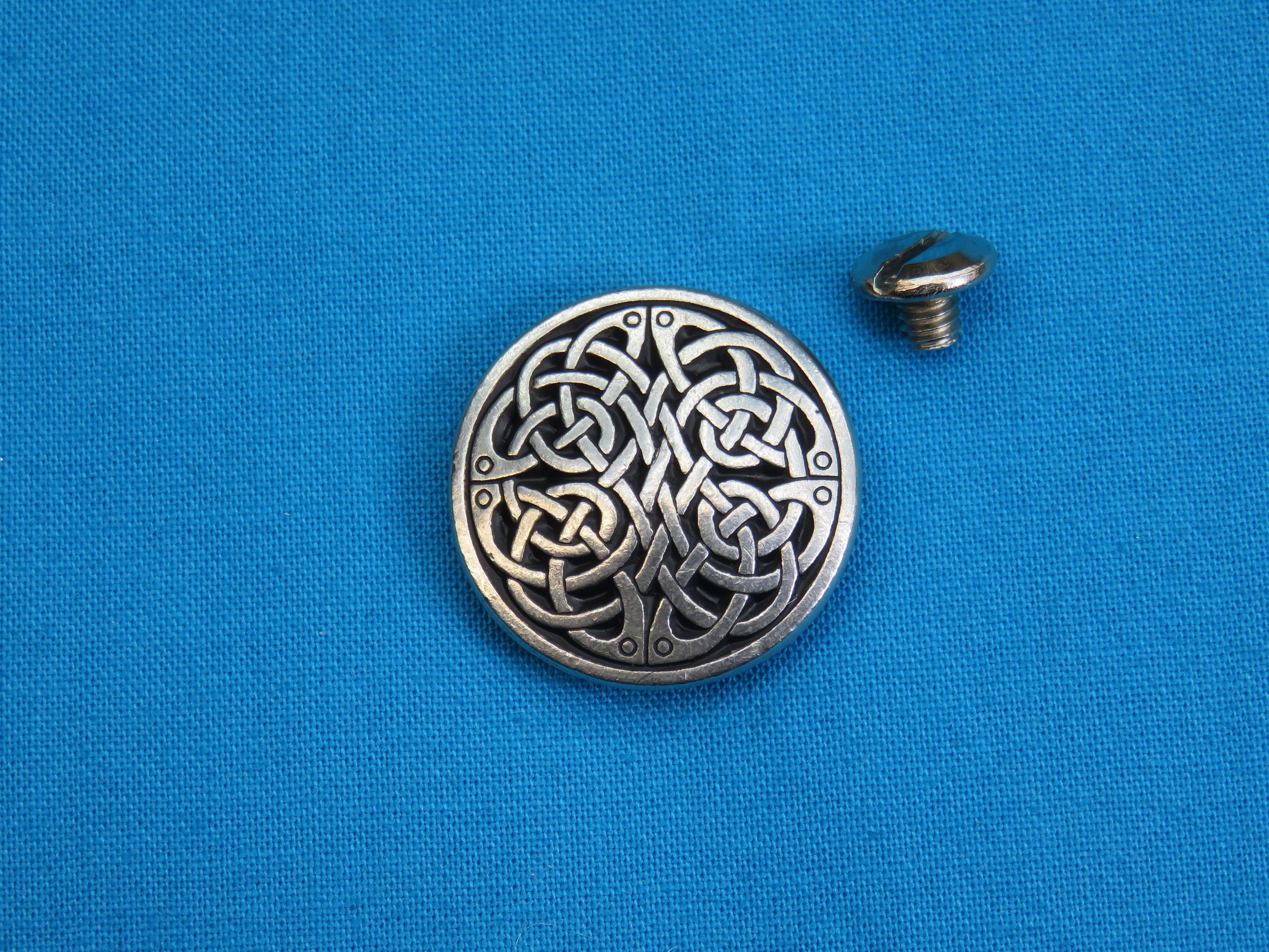 1 Celtic Concho - Etsy