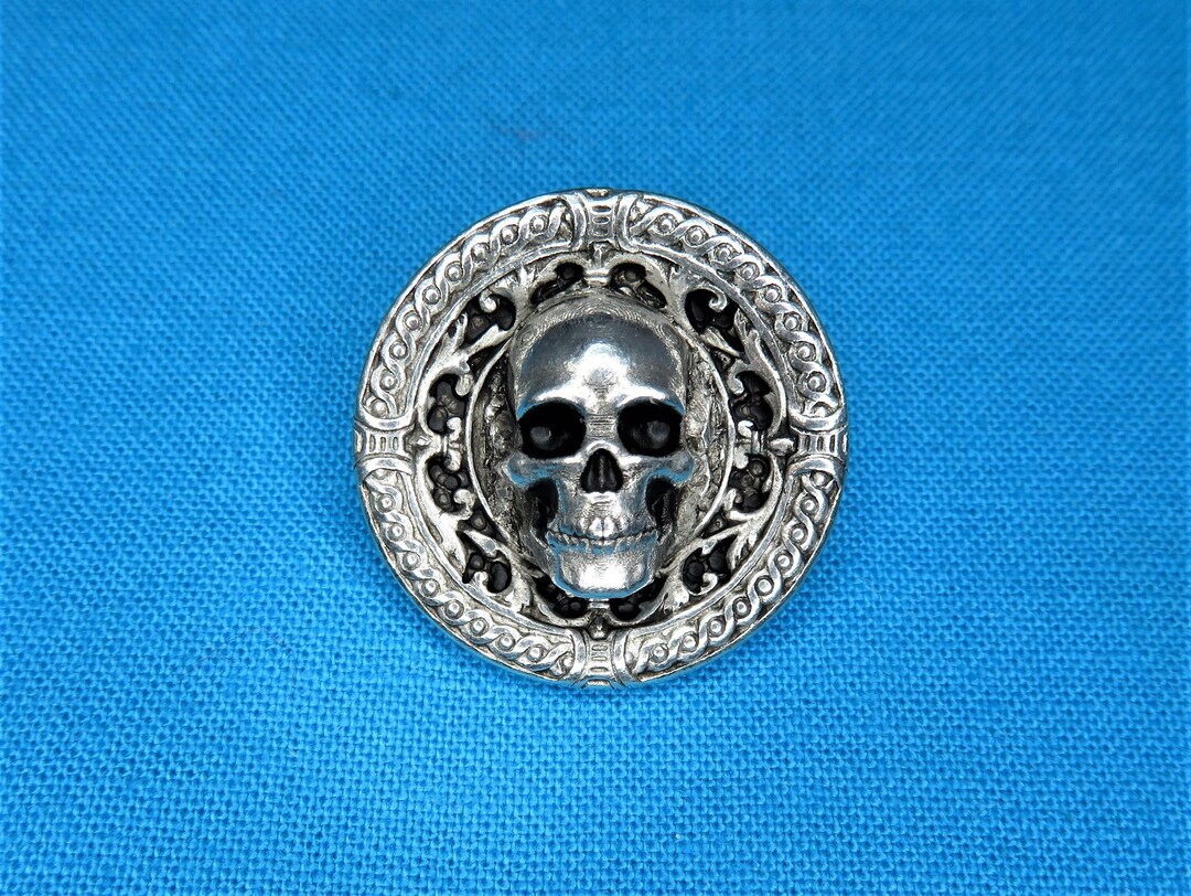 Elegant Skull Button, 7/8", Medium, Silver Pewter Metal Shank Back ...