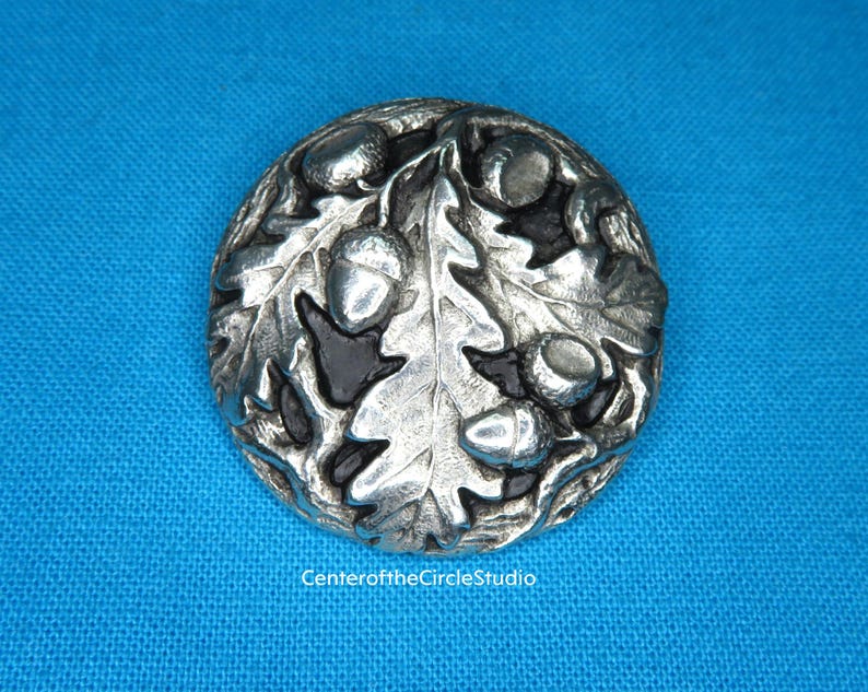 Oak Leaves and Acorns Button: (1-1/4 Inch) Handmade Silver Pewter Sew ...
