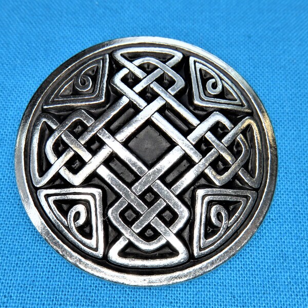Celtic Shield - Etsy