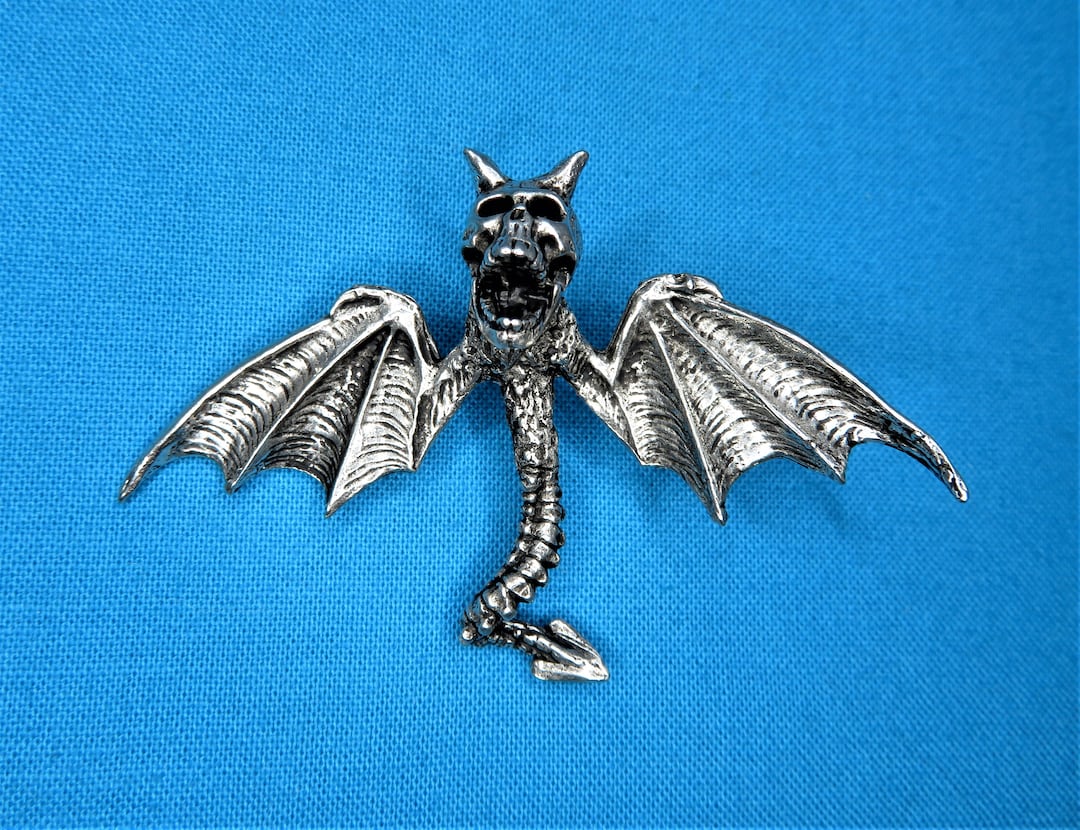 Gothic Bat Button, Flying Skull Bat Sew on Button, Handmade Cast Silver ...