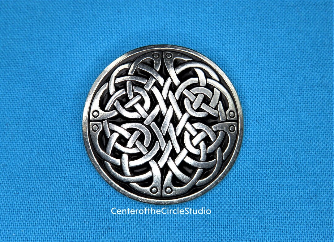 Celtic Knot Button: (1-1/4 Inch) Handmade Irish Never Ending Knot ...