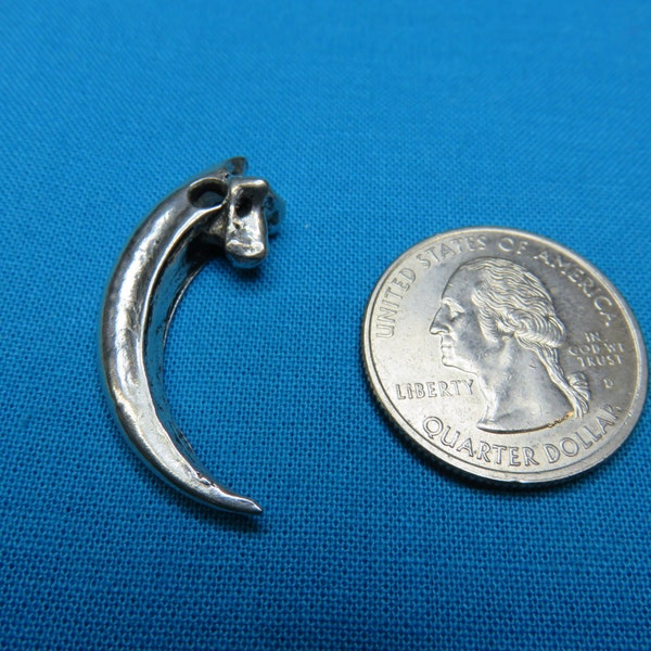 Claw Necklace - Etsy