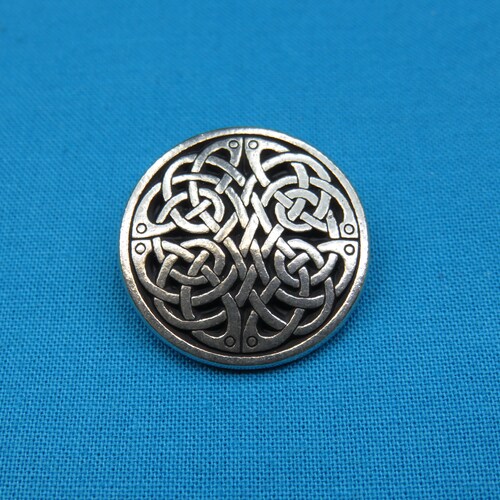 Celtic Knot Wooden Button 5 Pack - Etsy
