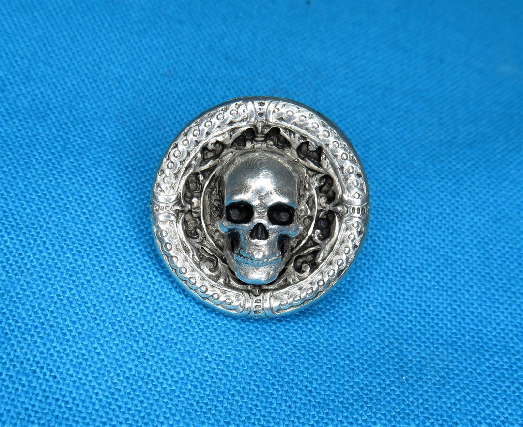 Elegant Skull Button, 11/16", Small, Silver Pewter Metal - Etsy