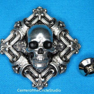 Skull Concho, 1 9/16", Handmade Cast Silver Pewter Metal Chicago Screw ...
