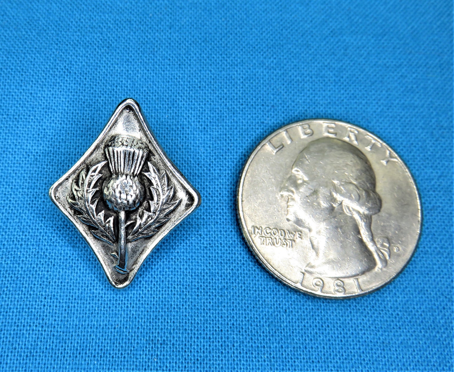 Scottish Thistle Button 3/4 Wide Shank Button Handmade - Etsy