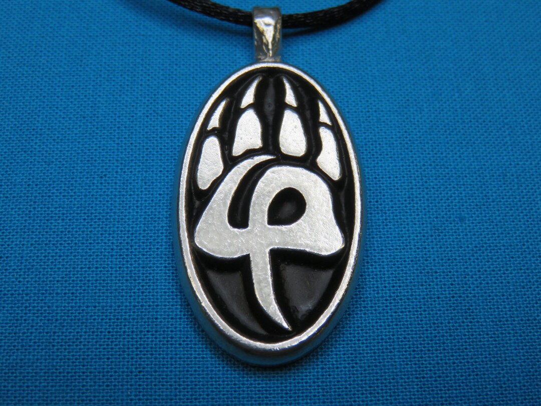 Small Phipaw Phi-paw Furry Necklace - Etsy