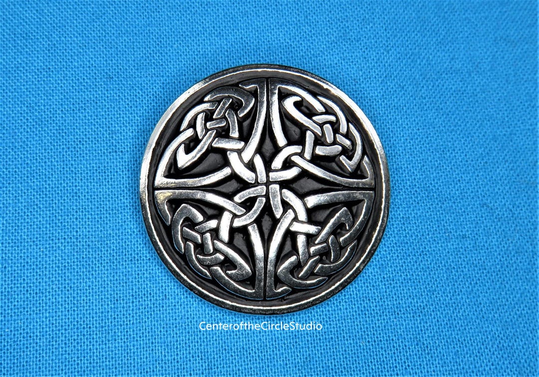 Celtic Knot Concho, 1 1/4", Handmade Cast Metal Celtic Knotwork Chicago ...