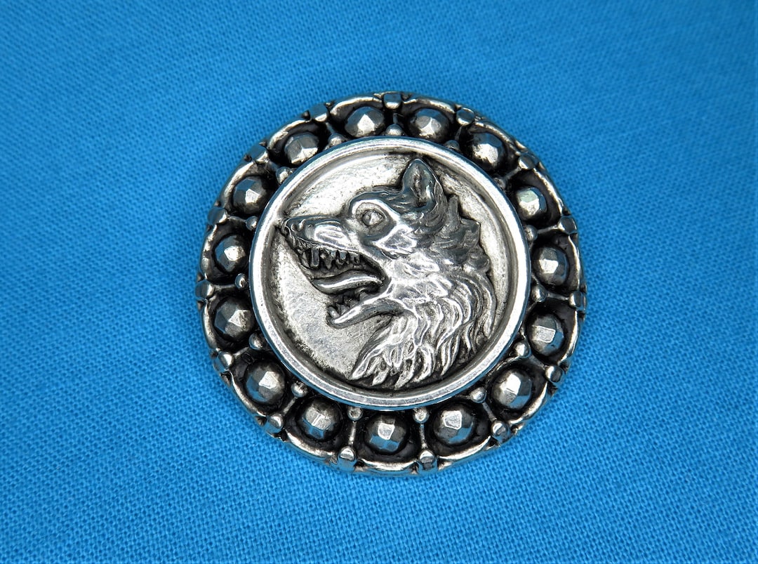 Wolf Button 1 7/16 - Etsy