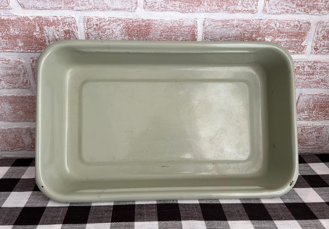Vintage Green Enamelware Baking/roasting Pan - Etsy