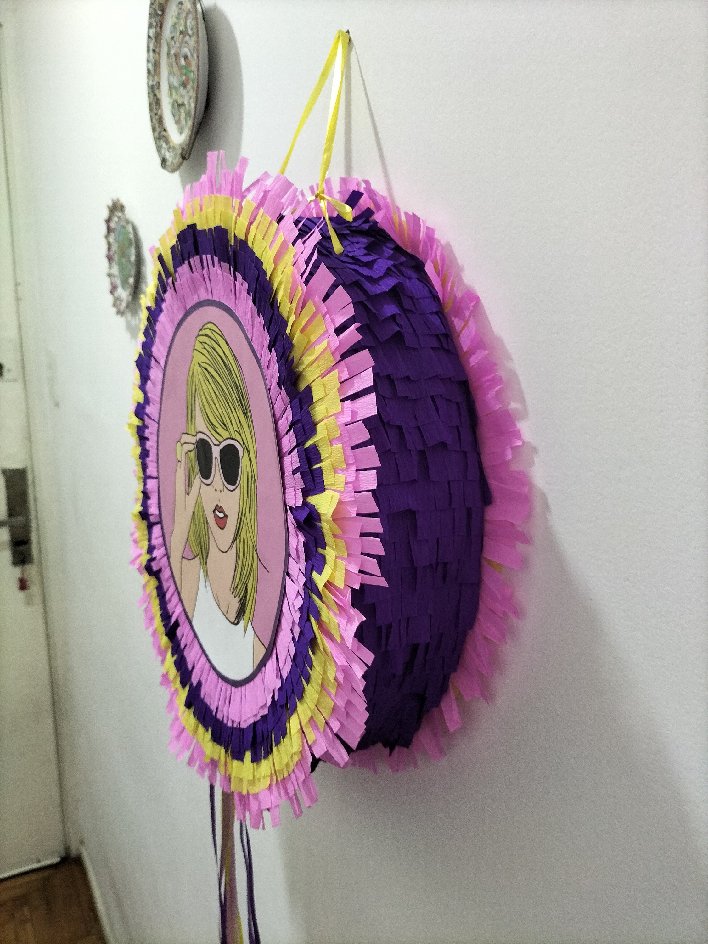 Birthday Party Pinata Singer Tylor Swift Cupcakes Topper Options - Etsy