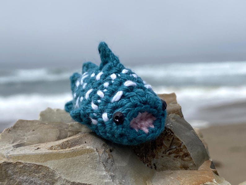 NO-SEW Mini Whale Shark Crochet PDF Pattern - Etsy