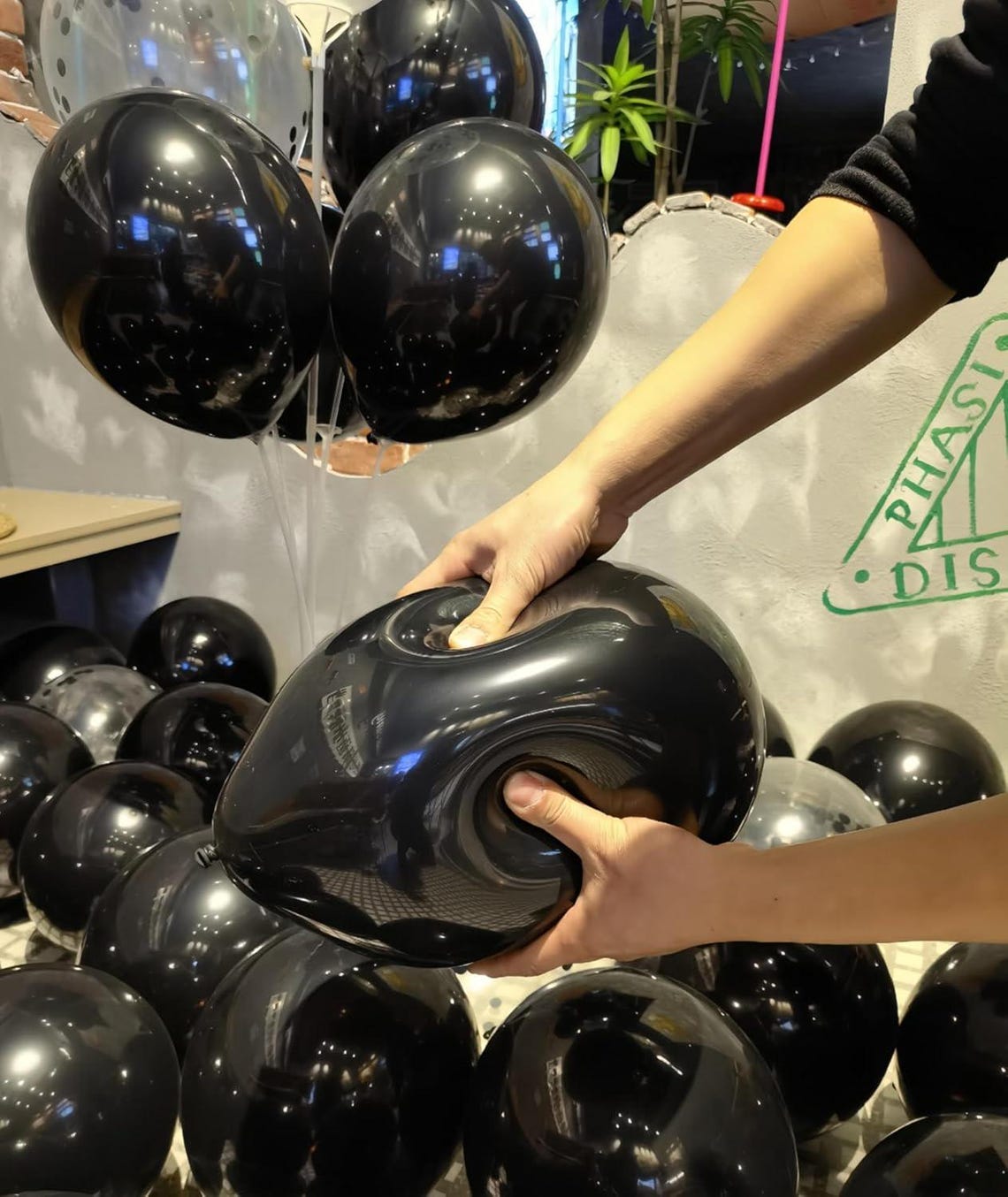 Black Balloons 100 Pack + 10 Packs of Black Confetti Balloons, 12 Inch ...