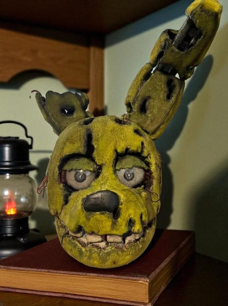 Springtrap Cosplay Helmet – Handmade FNAF Mask - Etsy UK
