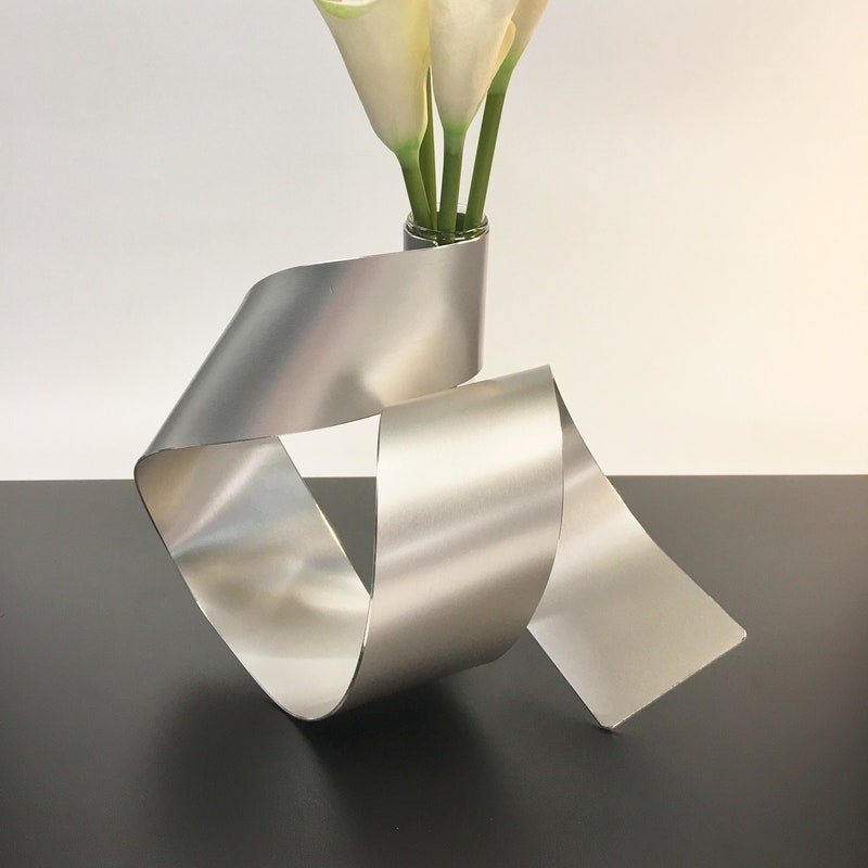 Modern Glass Sculpture Vase - Etsy
