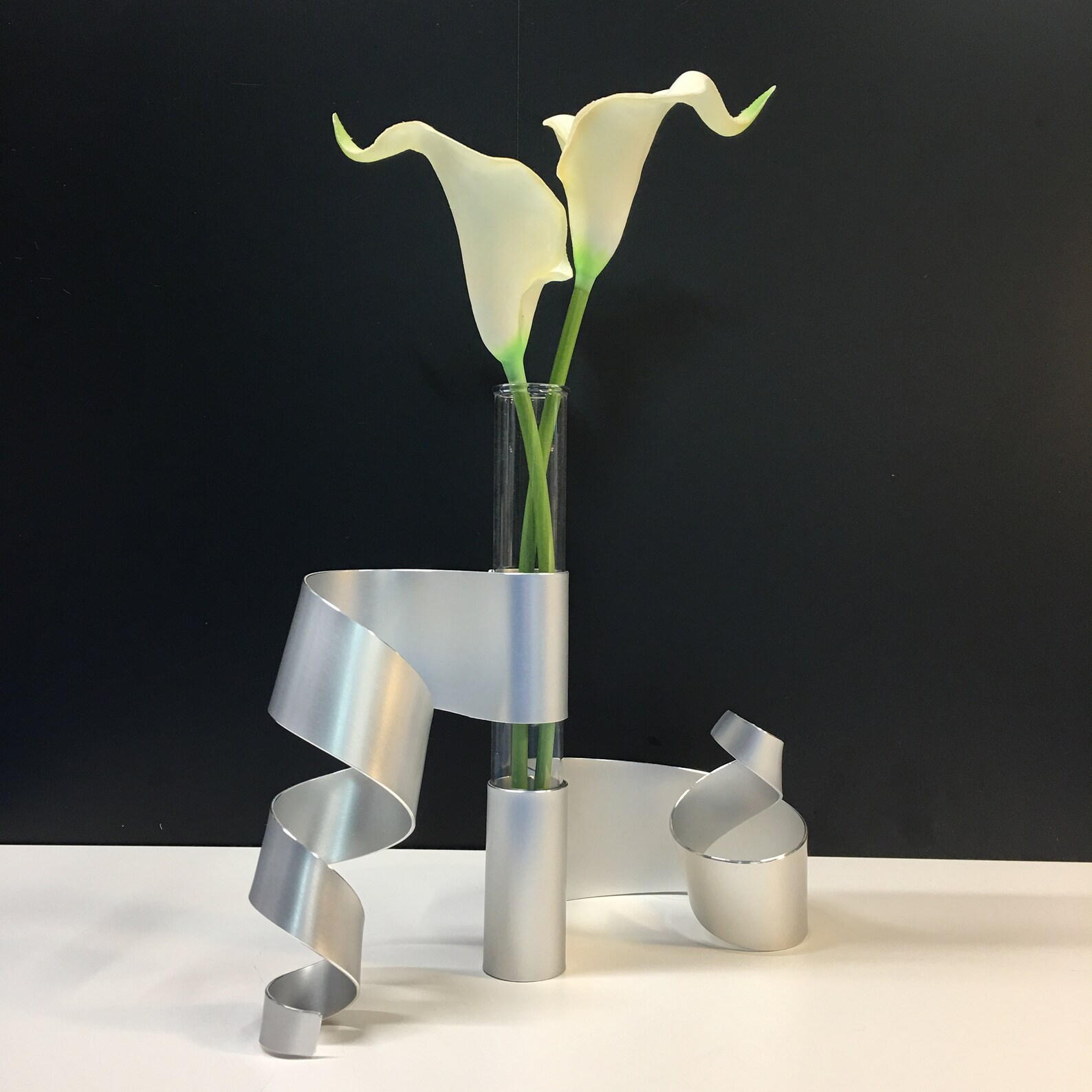 Whirlwind Sculpture Vase - Etsy
