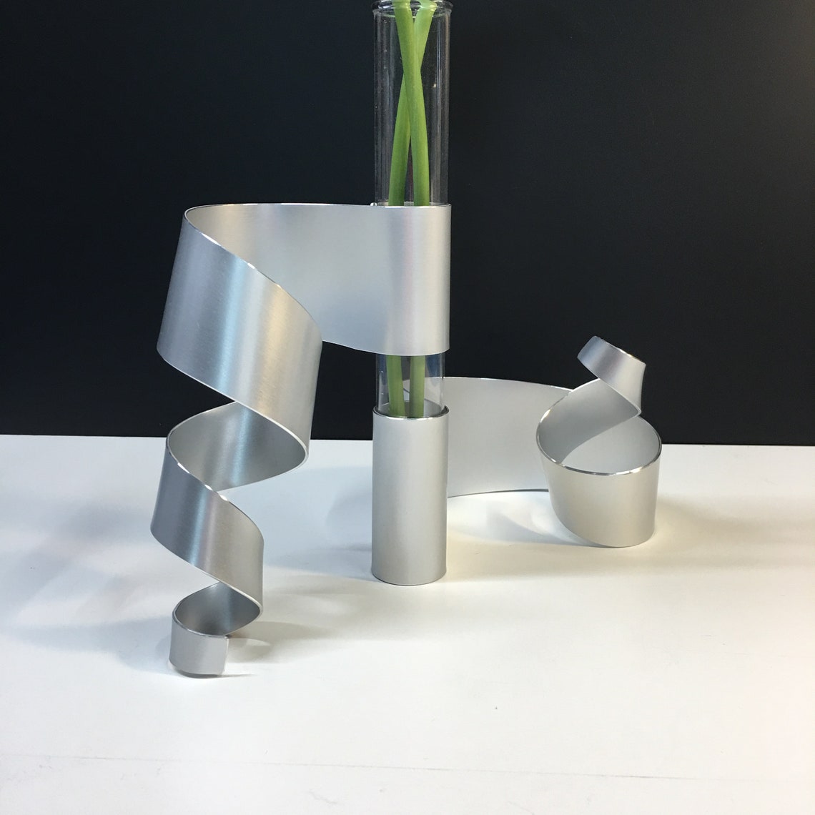 Whirlwind Sculpture Vase - Etsy