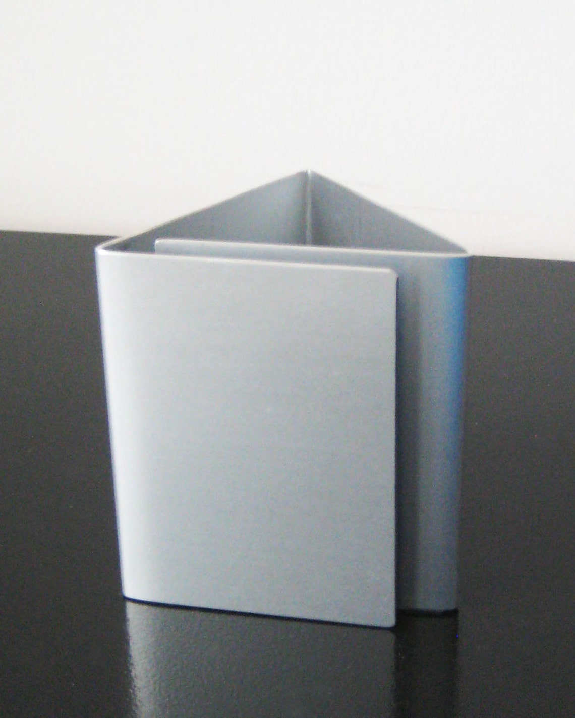 Modern Metal Triangle Pencil/pen Cup - Etsy