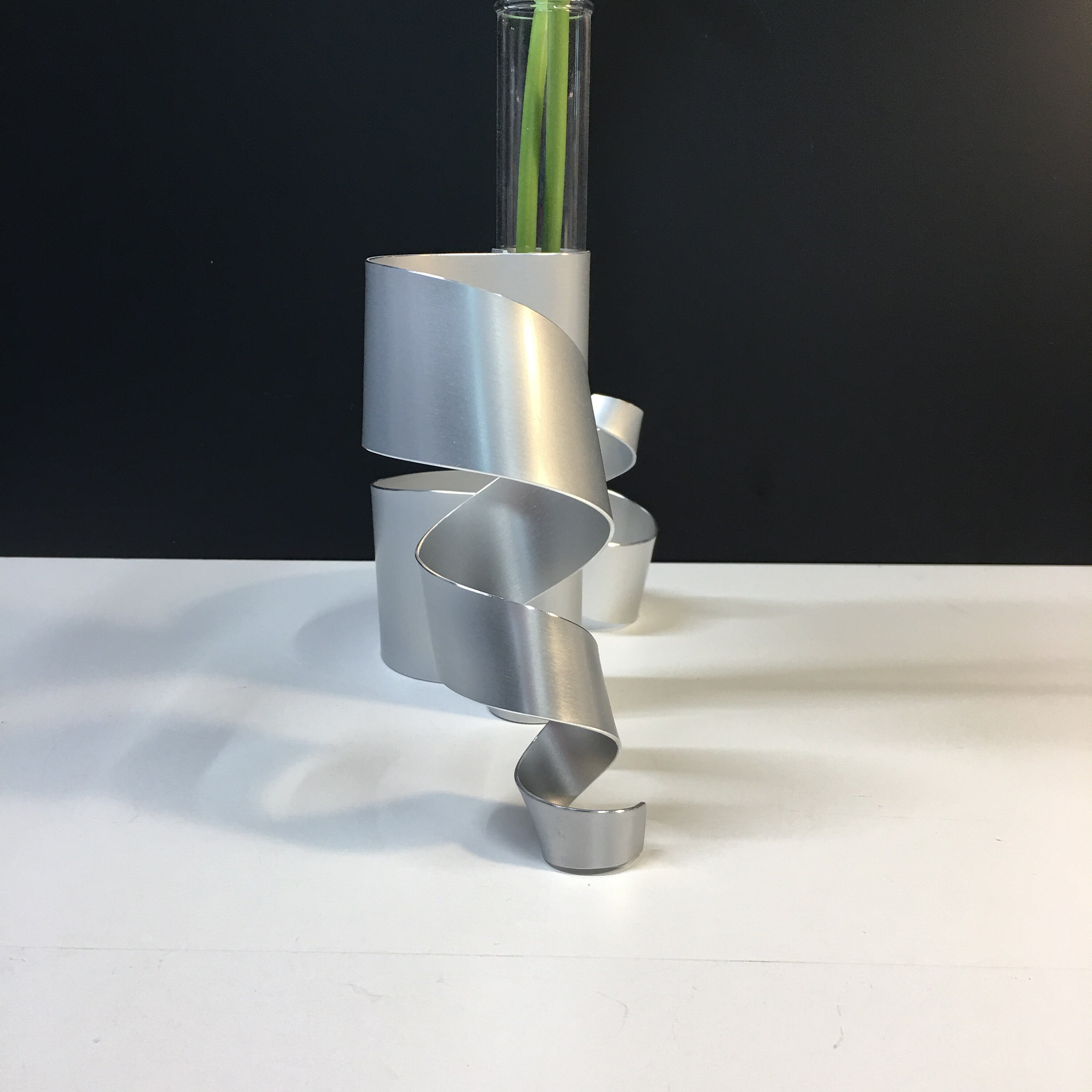 Whirlwind Sculpture Vase - Etsy