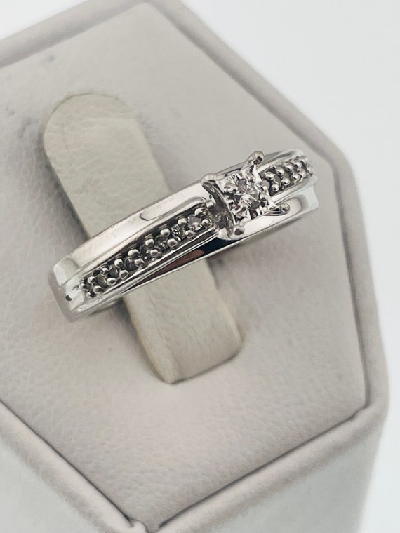 modern 1/10 carat Diamond engagement, ring, sterling … - Gem