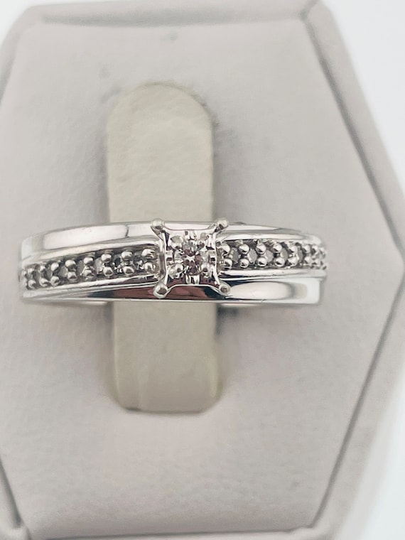 modern 1/10 carat Diamond engagement, ring, sterling … - Gem