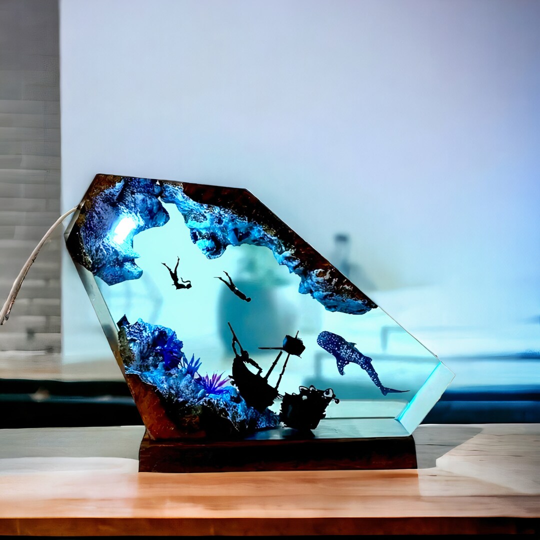 Diver Resin Night Lights Whale Resin Lamp for Home Decor Cave Miniature ...
