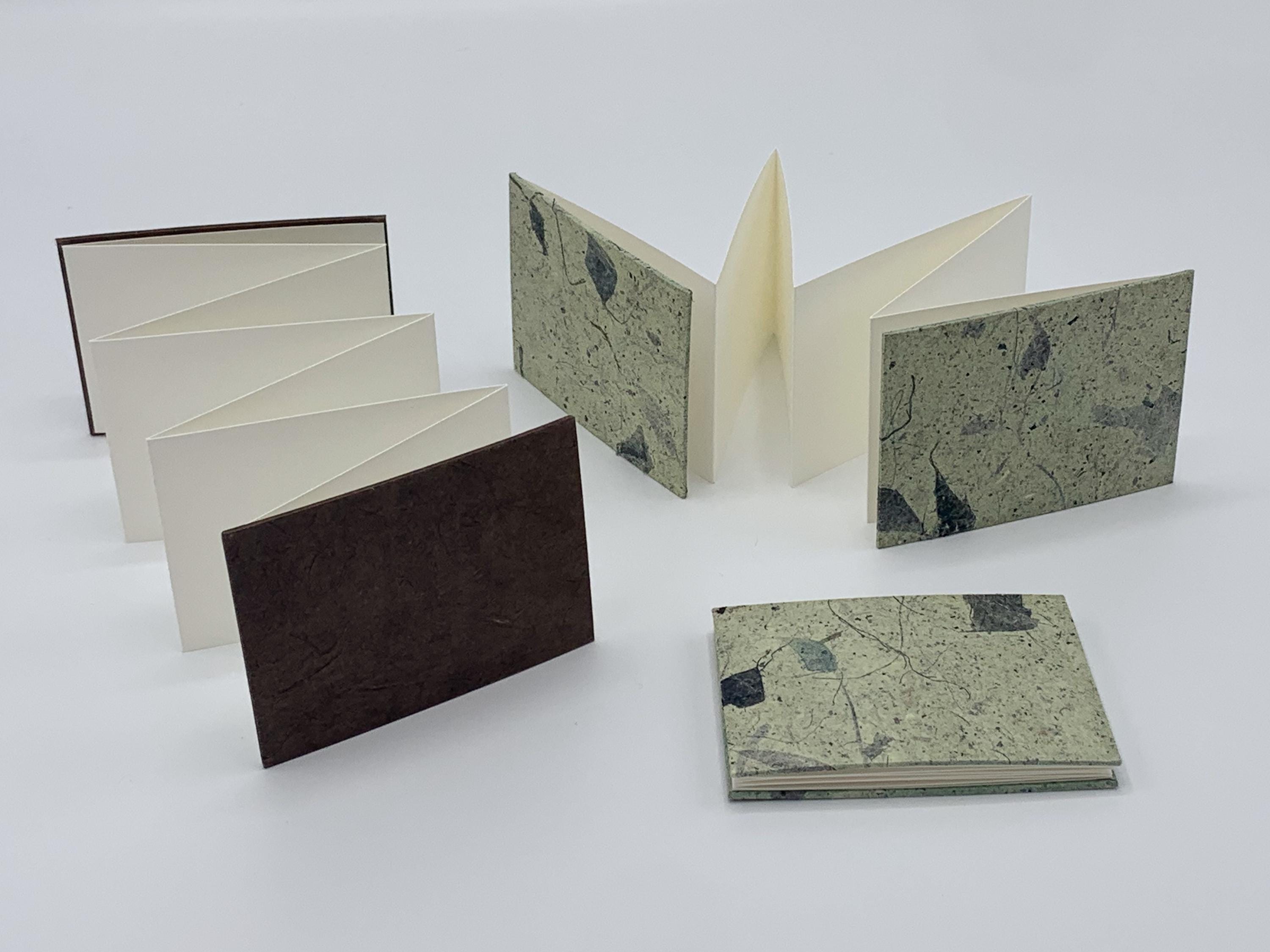 Mini Accordion Book or Album // 3.125" X 2.25" // Botanical Decorative ...