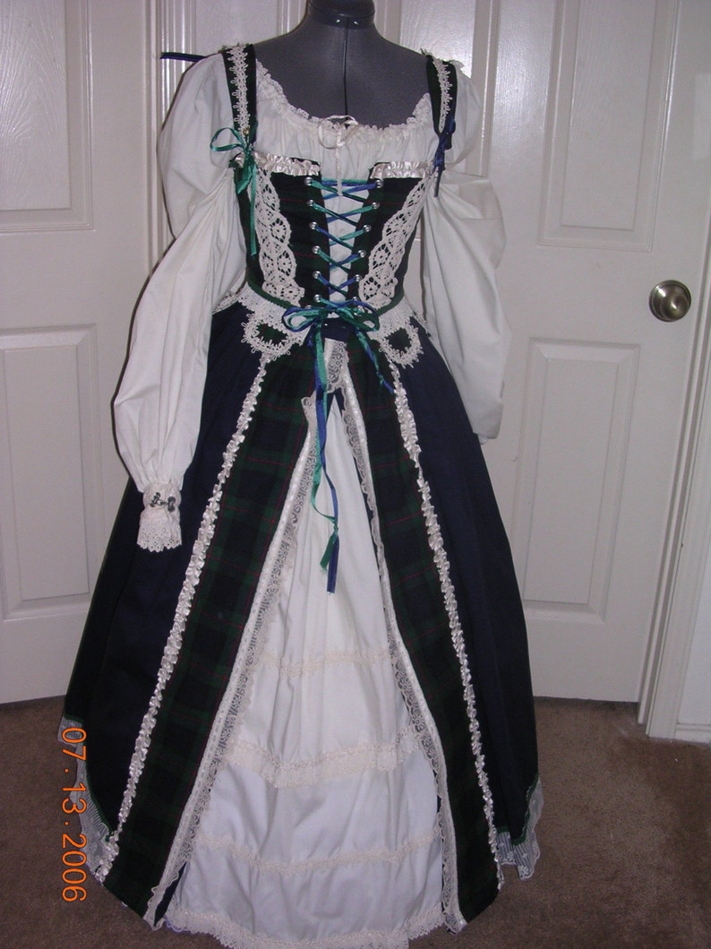 Ladies Costume Renaissance Dress Scottish Dress Plaid | Etsy