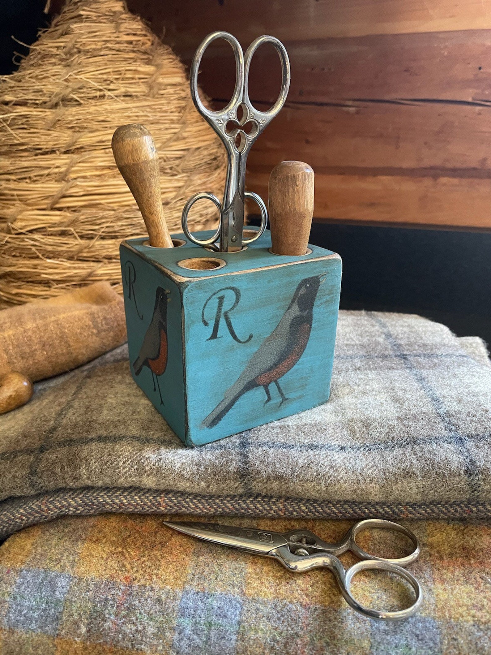 Primitive Hook Keeper for Rug Hooking and Scissors Black and - Etsy