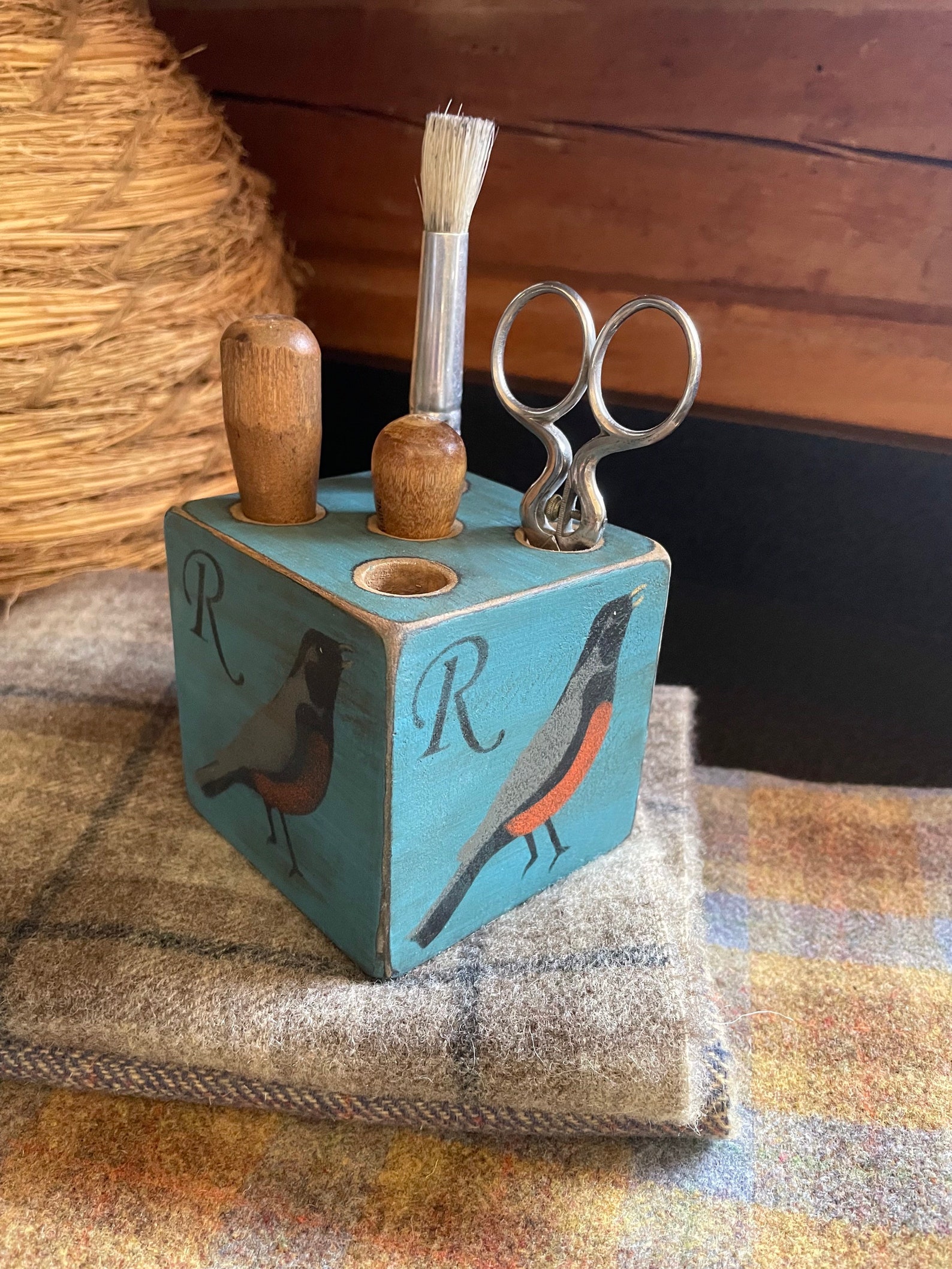 Primitive Hook Keeper for Rug Hooking and Scissors Black and - Etsy