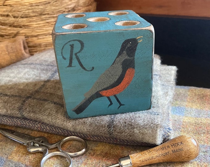 Primitive Hook Keeper for Rug Hooking and Scissors Robin - Etsy
