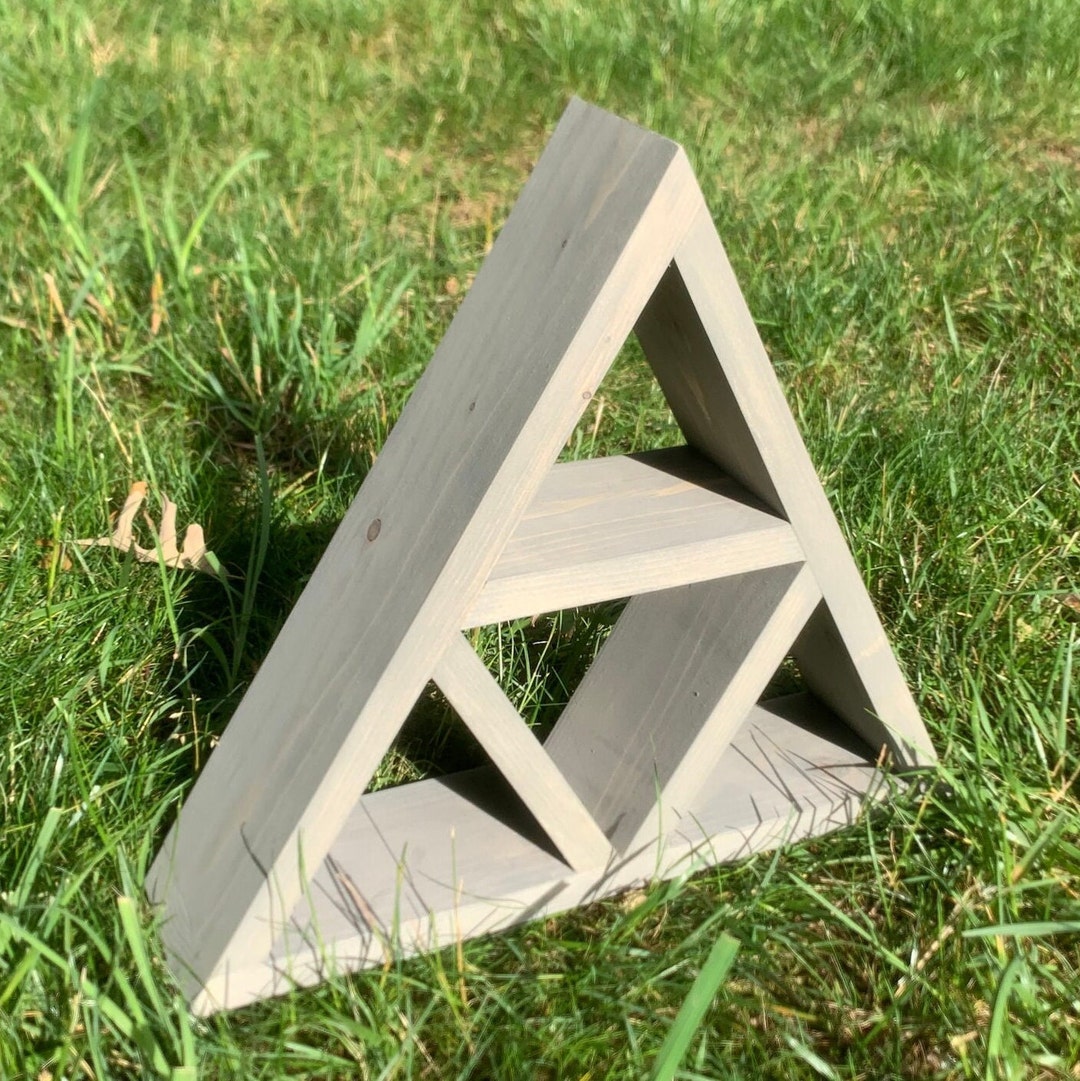 Legend of Zelda Triforce Shelf / Handcrafted Wood Shelf / Gamer Wall ...