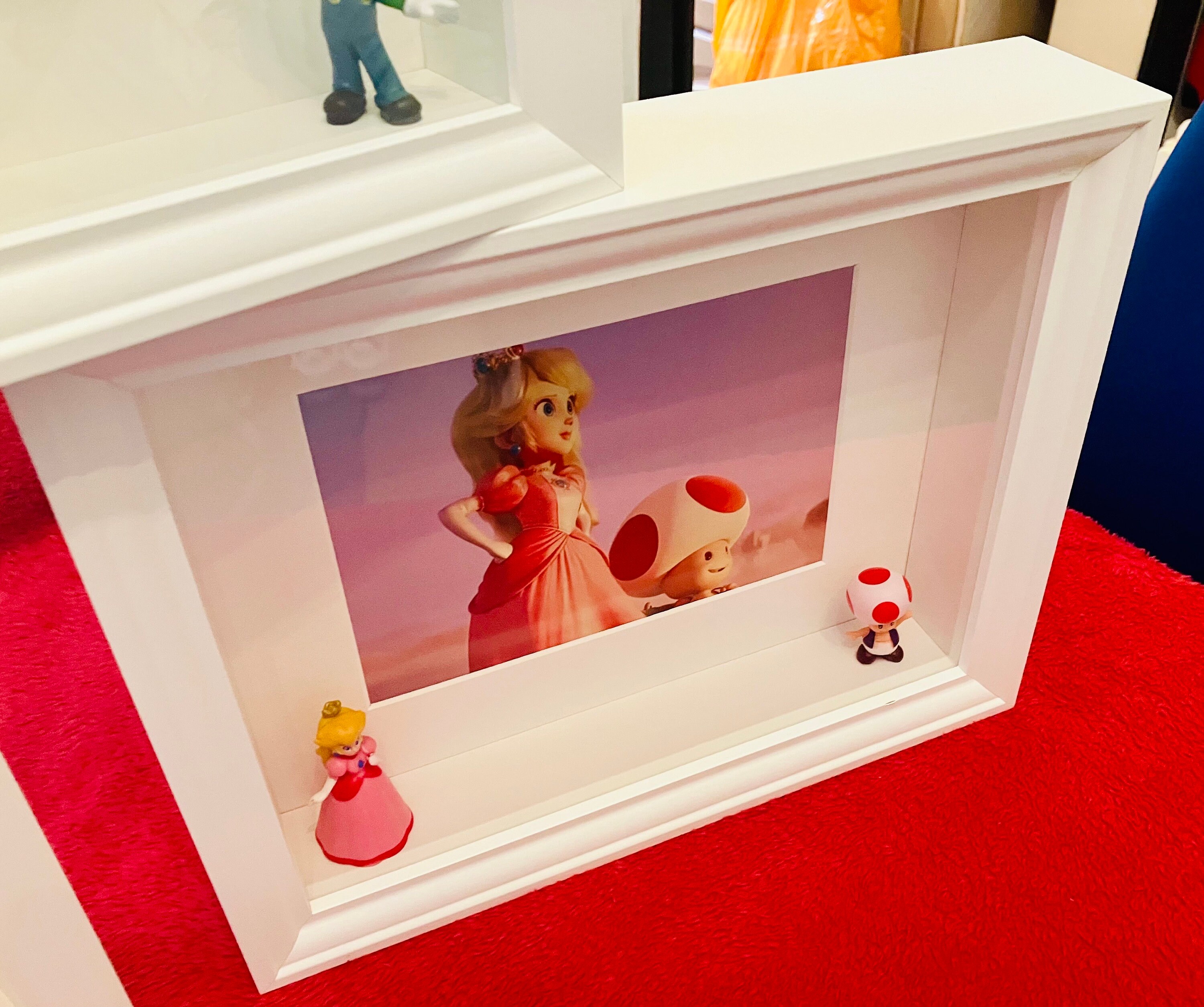 Super Mario Frame Featuring Princess Peach and Toad - Etsy