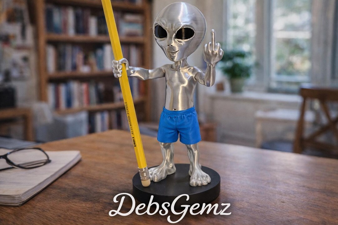 3D Printed Alien Pen Holder – Fun Desk Organizer Gift - Etsy
