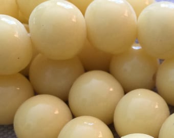 Beautiful Light Yellow Colored Round Beads 14mm Light